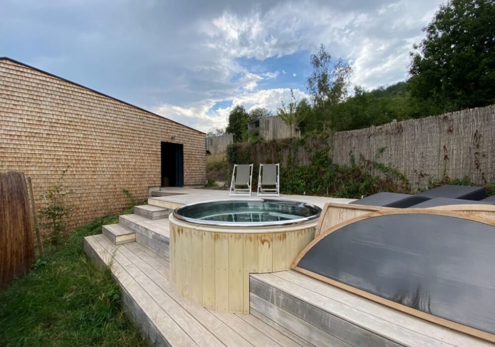 Stainless Steel Hot Tub – Premium Nordic Bath Solution | Bain Nordique